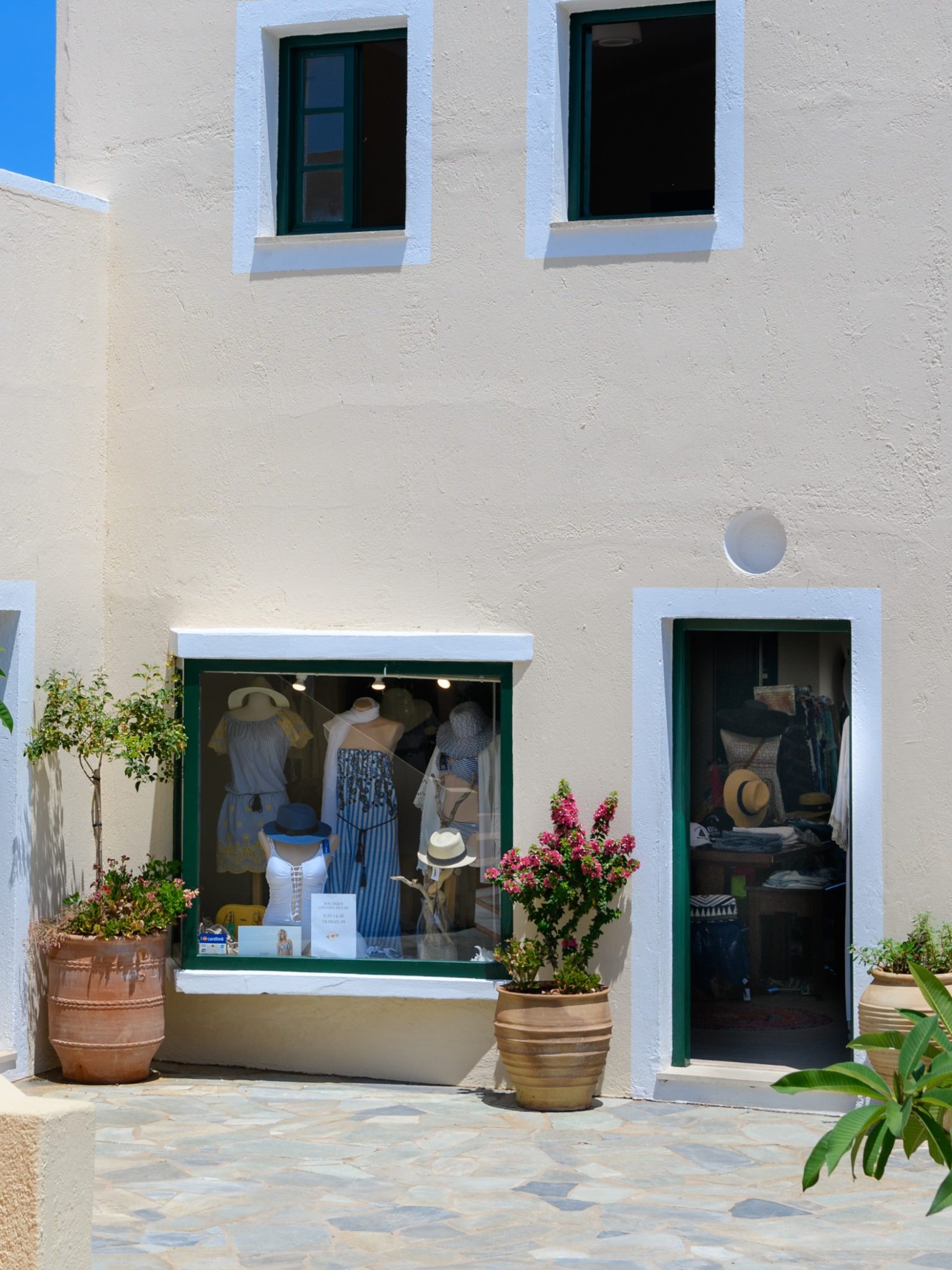 SUMMER STORES - Summer Stores